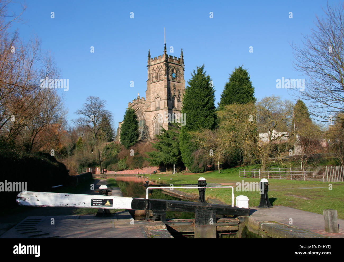 Staffordshire and Worcestershire Canal with parish church Kidderminster ...
