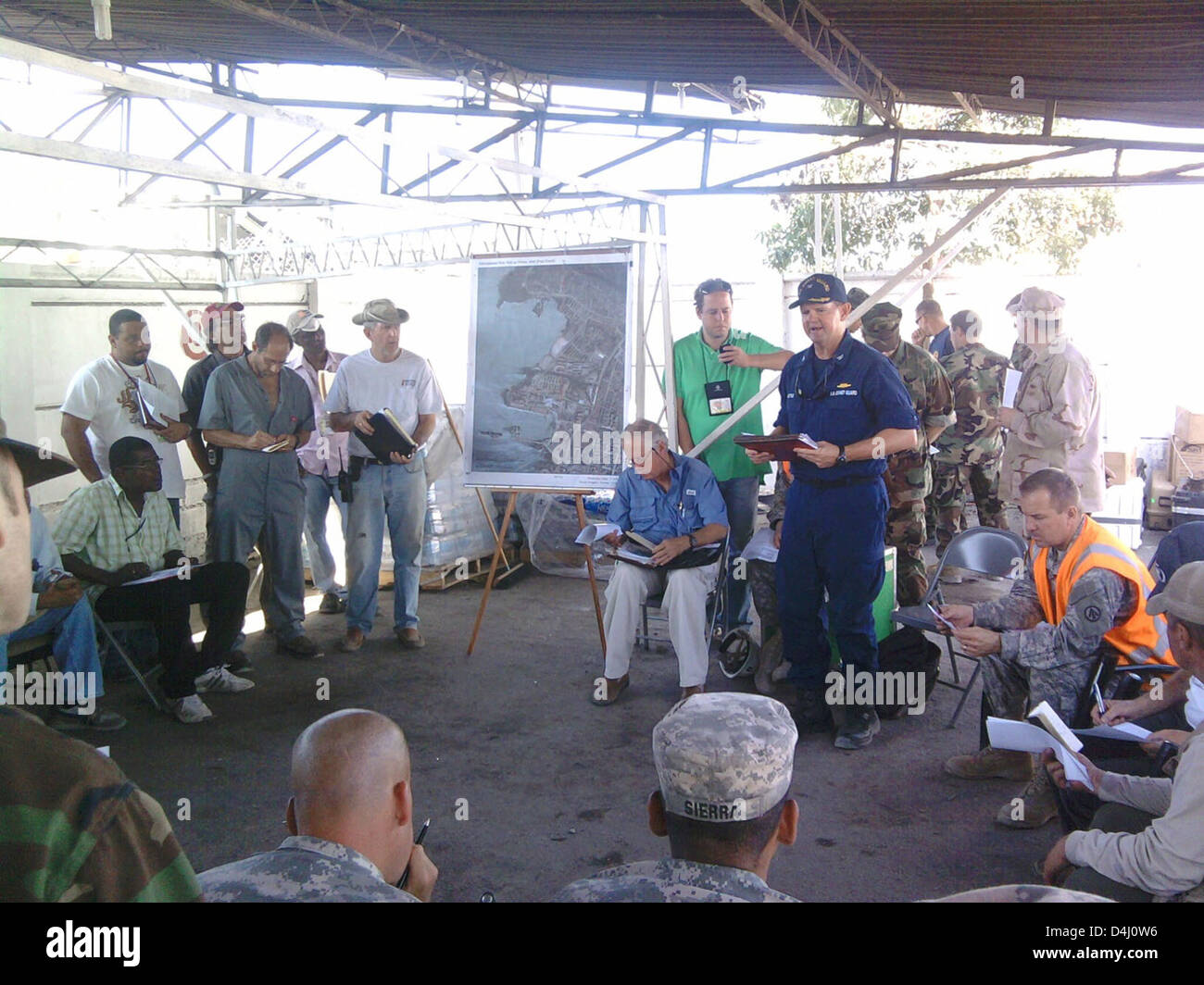 Haiti earthquake recovery hi-res stock photography and images - Alamy