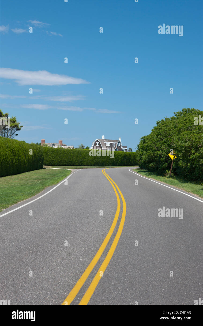 Curved lane hi-res stock photography and images - Alamy