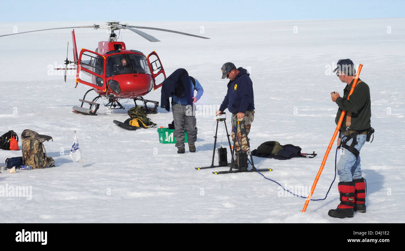 Duck Hunt - Greenland Expedition Sept. 2009 Stock Photo - Alamy