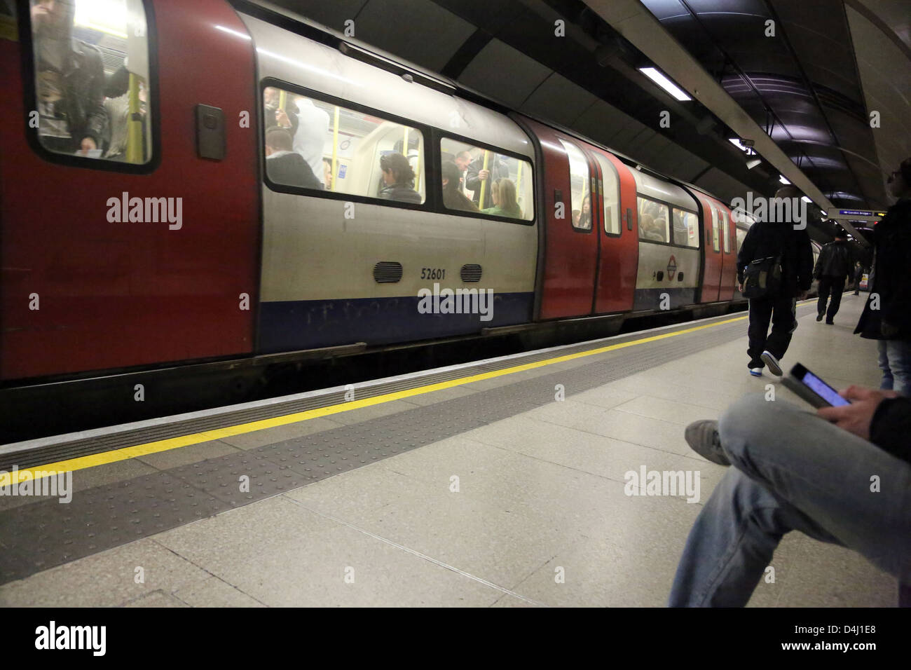 London underground train hi-res stock photography and images - Alamy