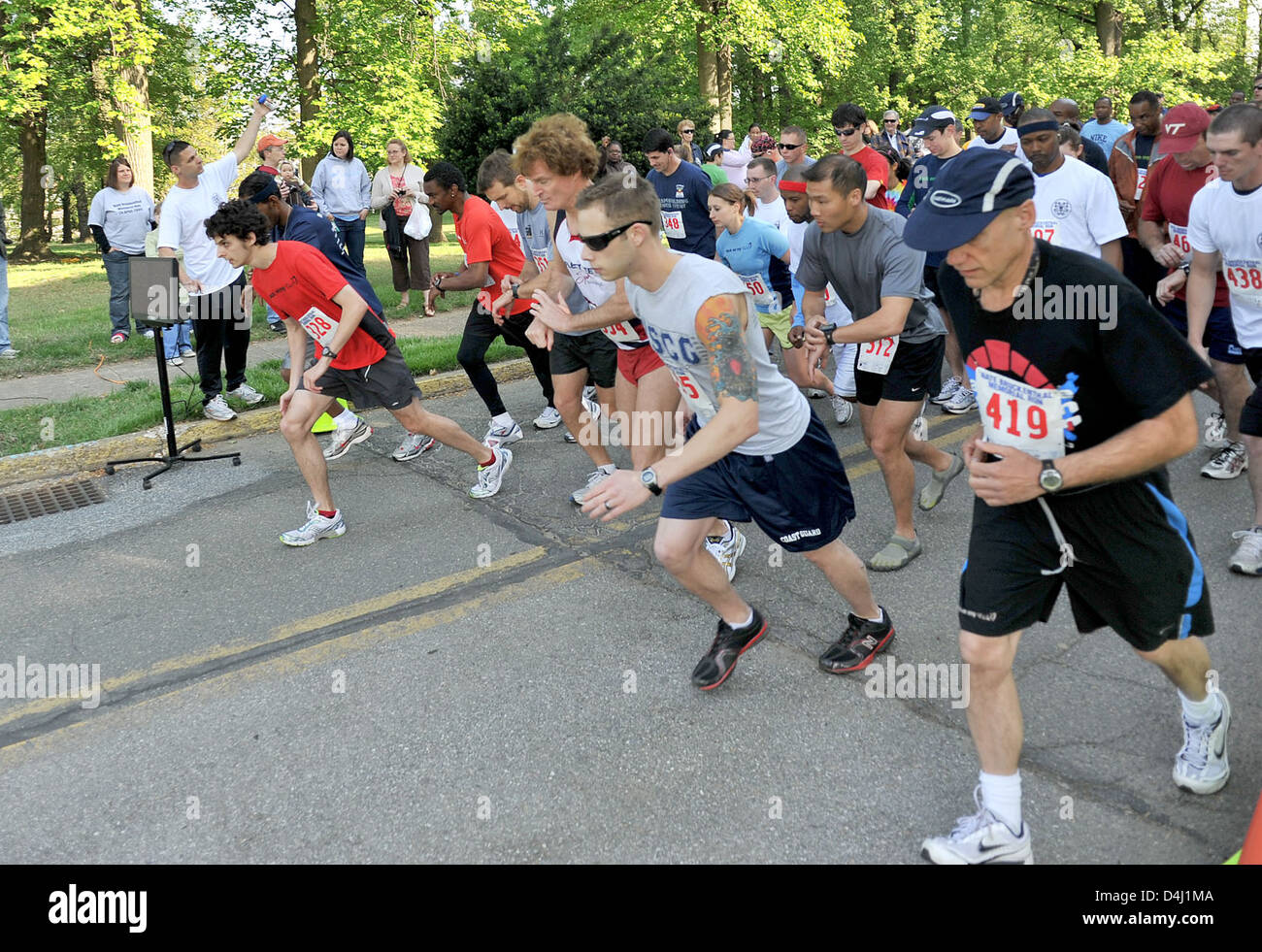 Memorial run hi-res stock photography and images - Alamy