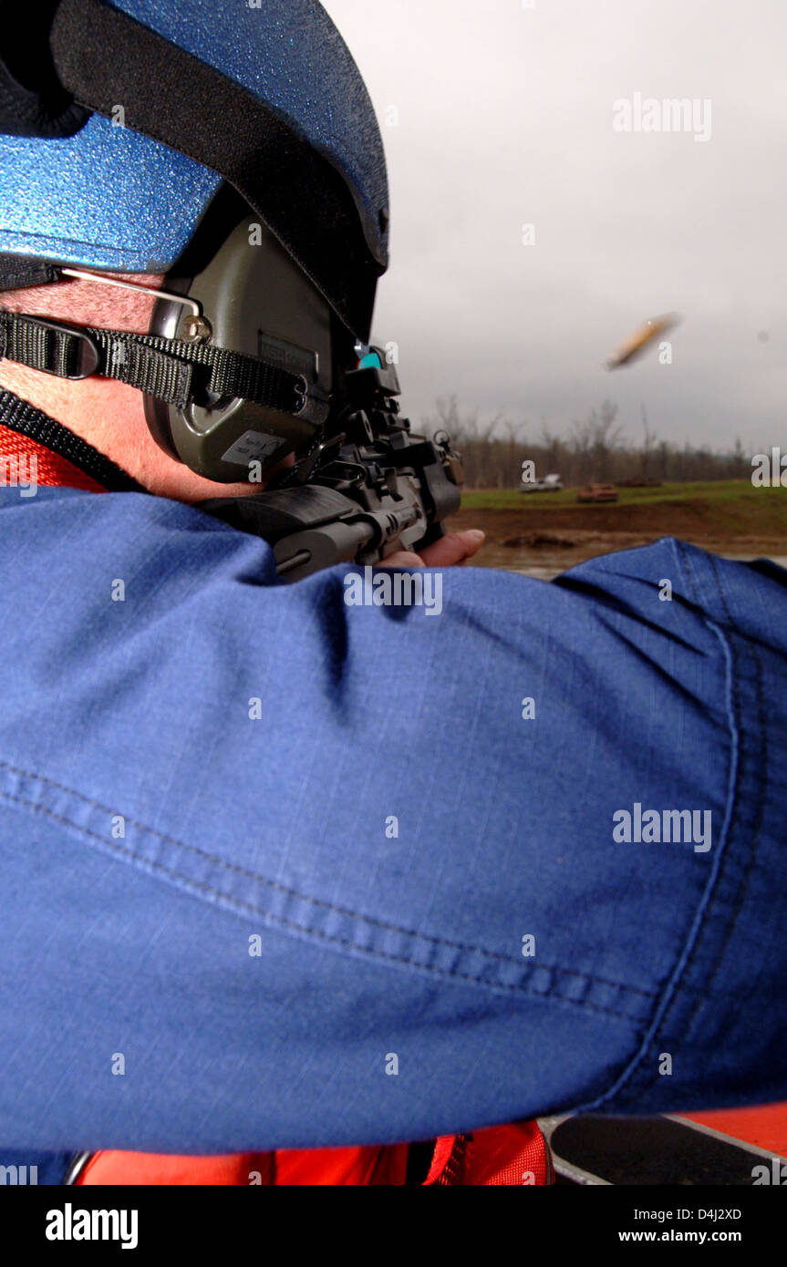 M 14 military rifle hi-res stock photography and images - Alamy