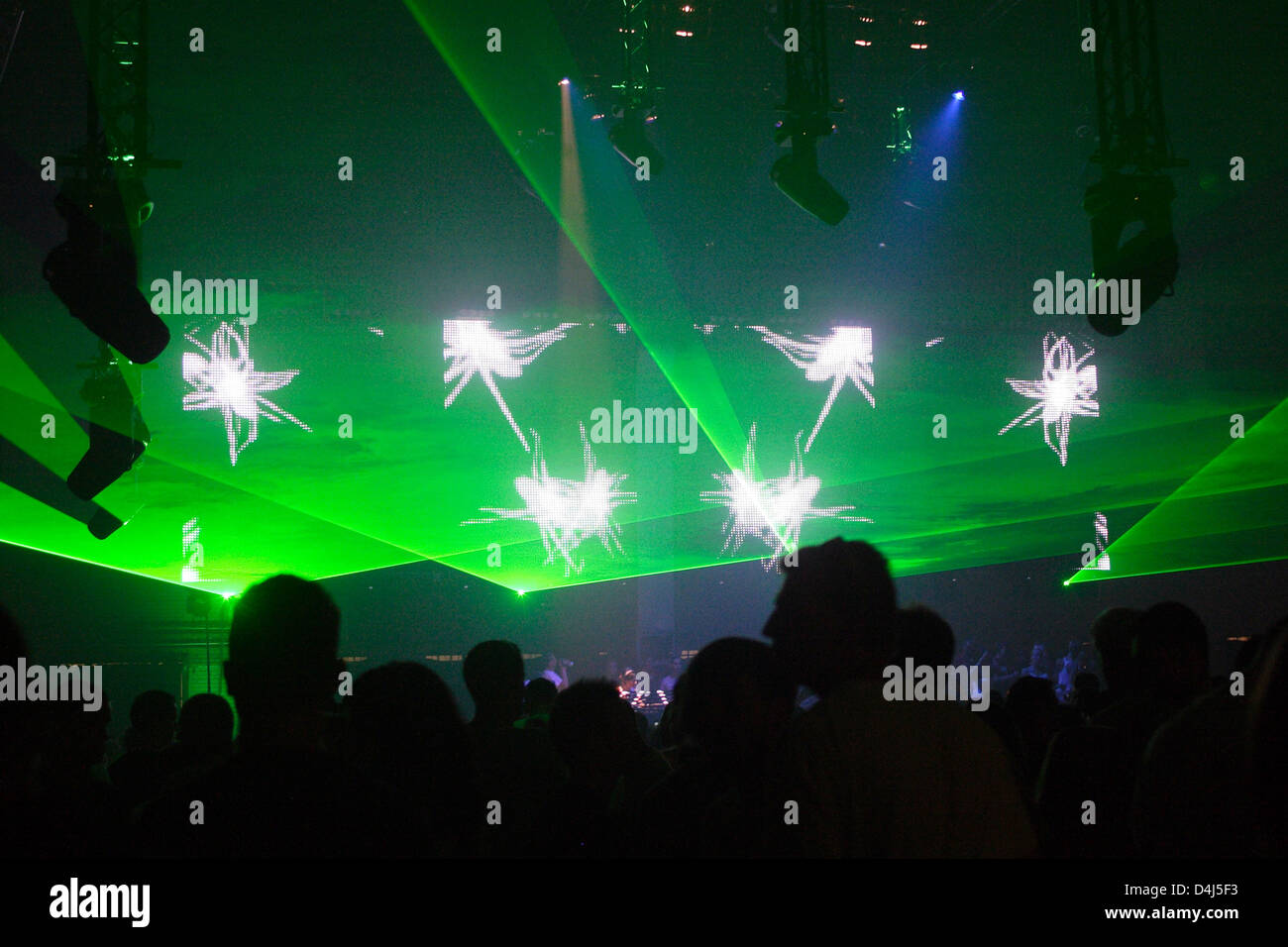 Berlin germany on summer rave hi-res stock photography and images - Alamy