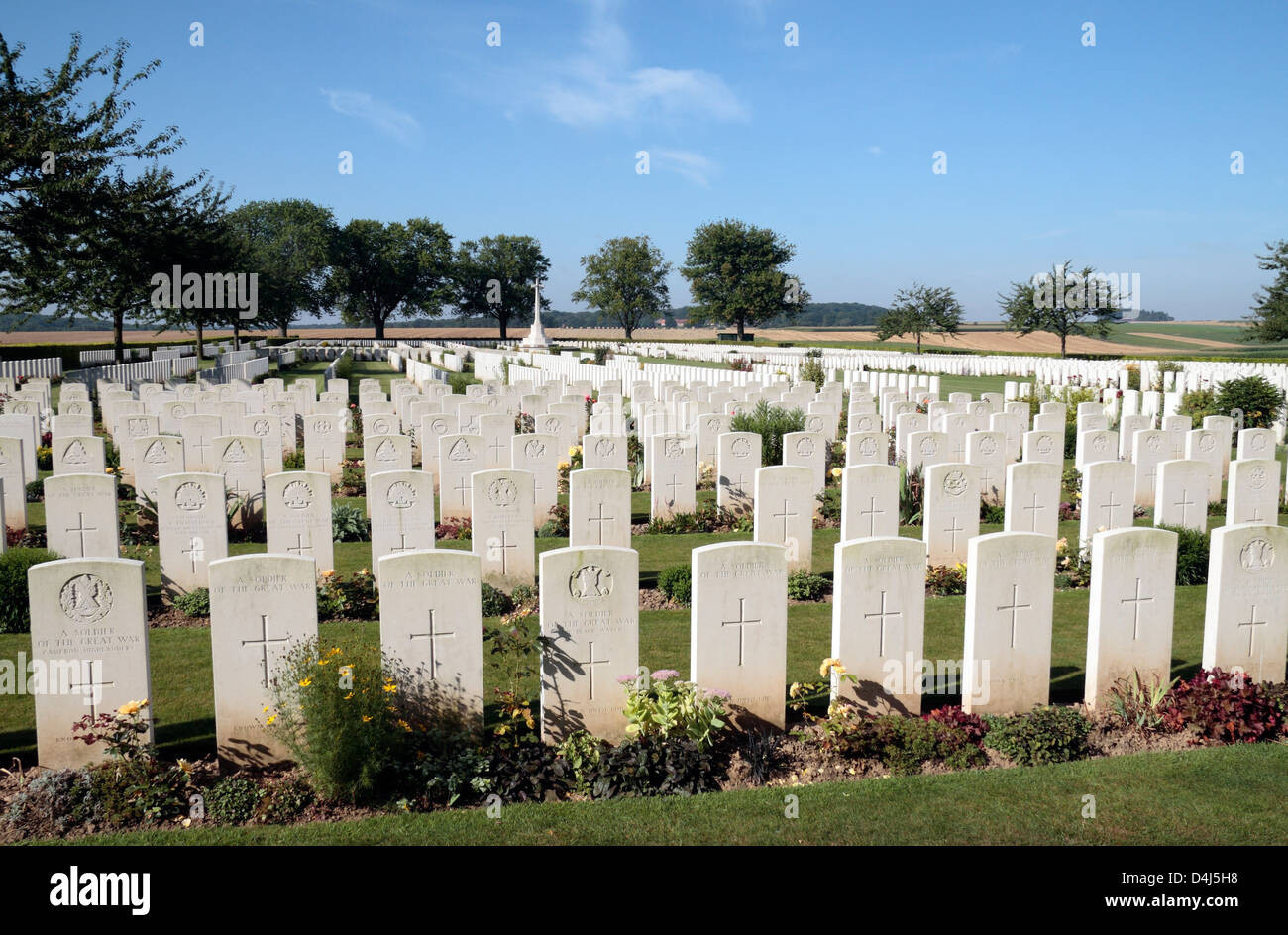 London cemetery hi-res stock photography and images - Alamy