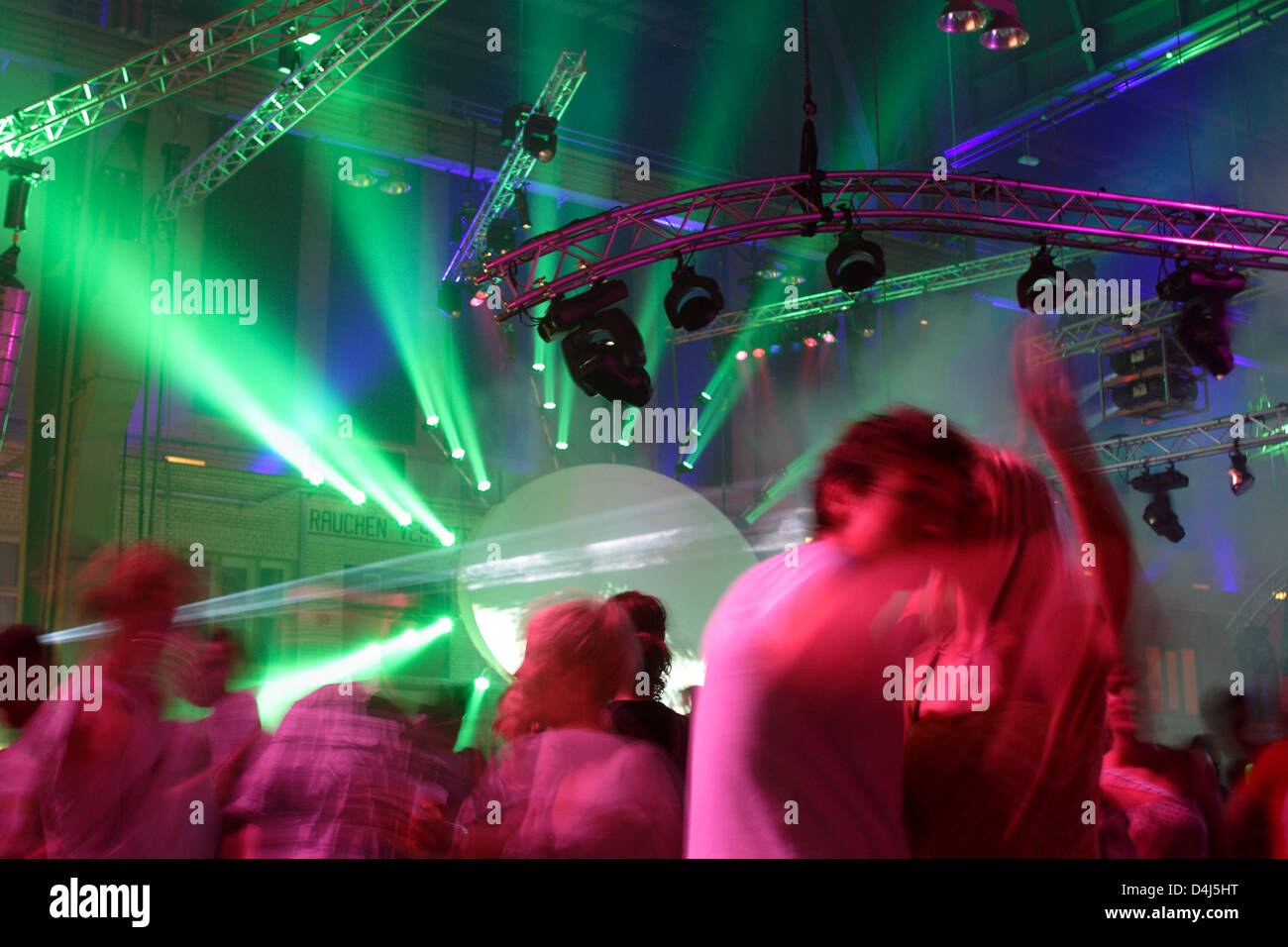 Berlin germany on summer rave hi-res stock photography and images - Alamy