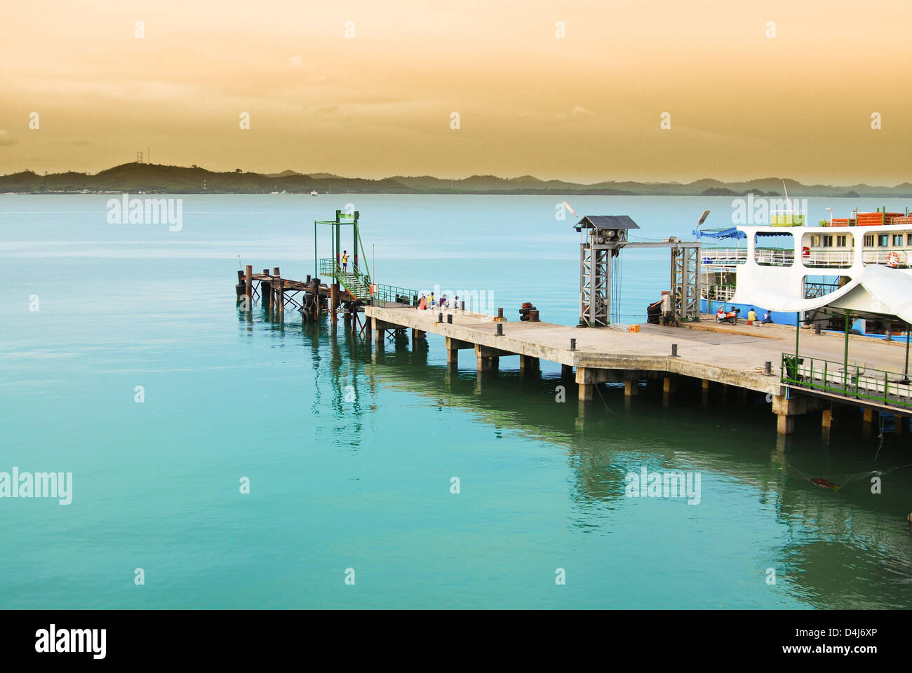 Port view hi-res stock photography and images - Alamy