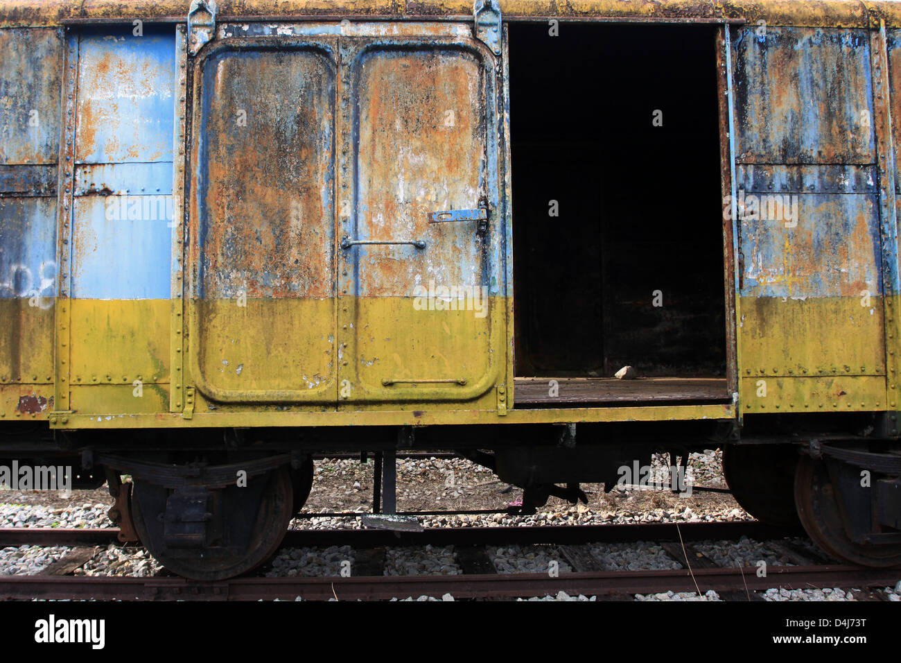 Rust textures hi-res stock photography and images - Alamy