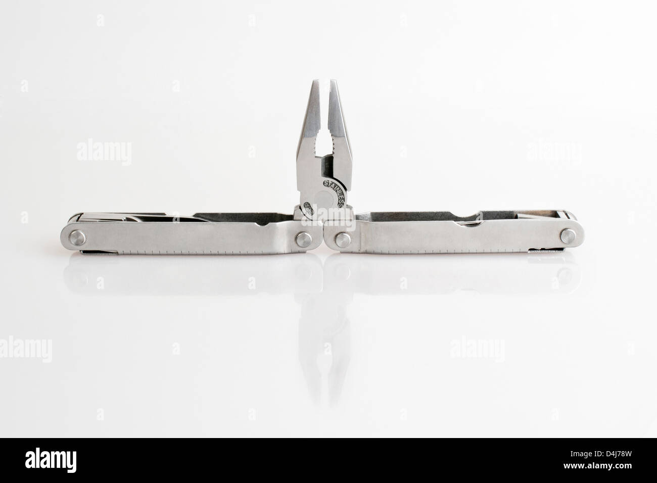 Piler hi-res stock photography and images - Alamy