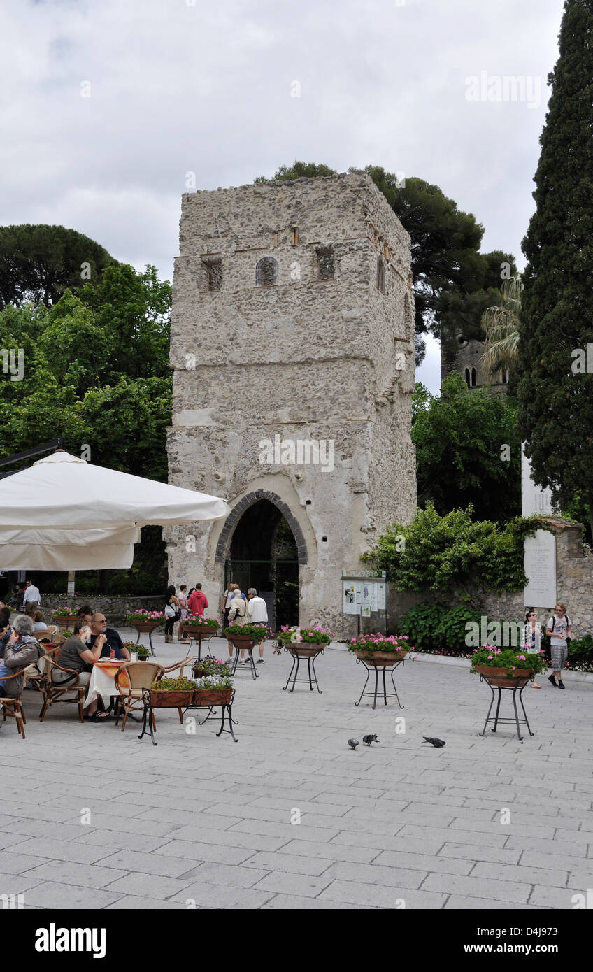 Entrance to the Villa Rufolo, seen from the Piazza Vescovado, Ravello ...