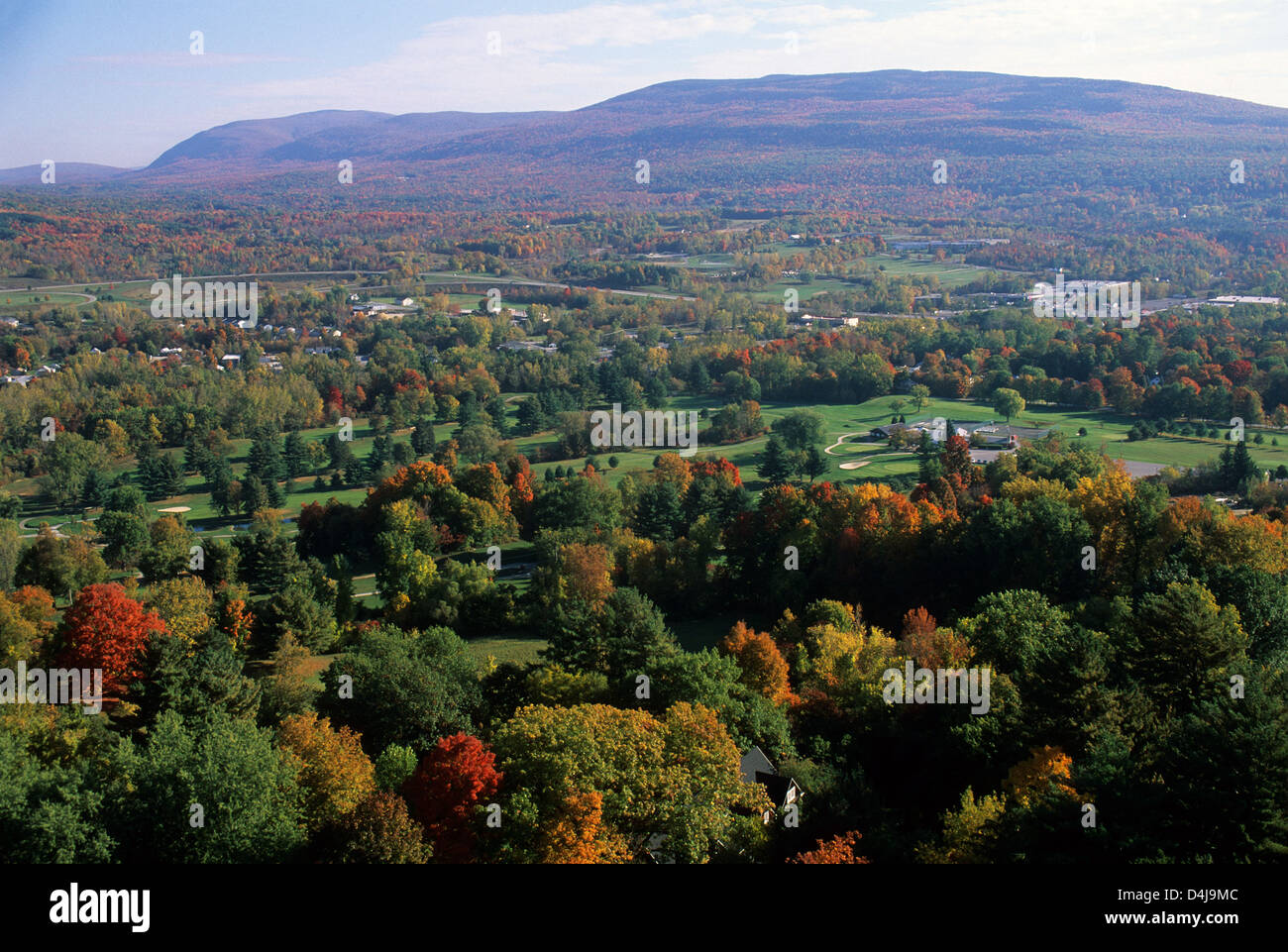 Bennington battle monument hi-res stock photography and images - Alamy