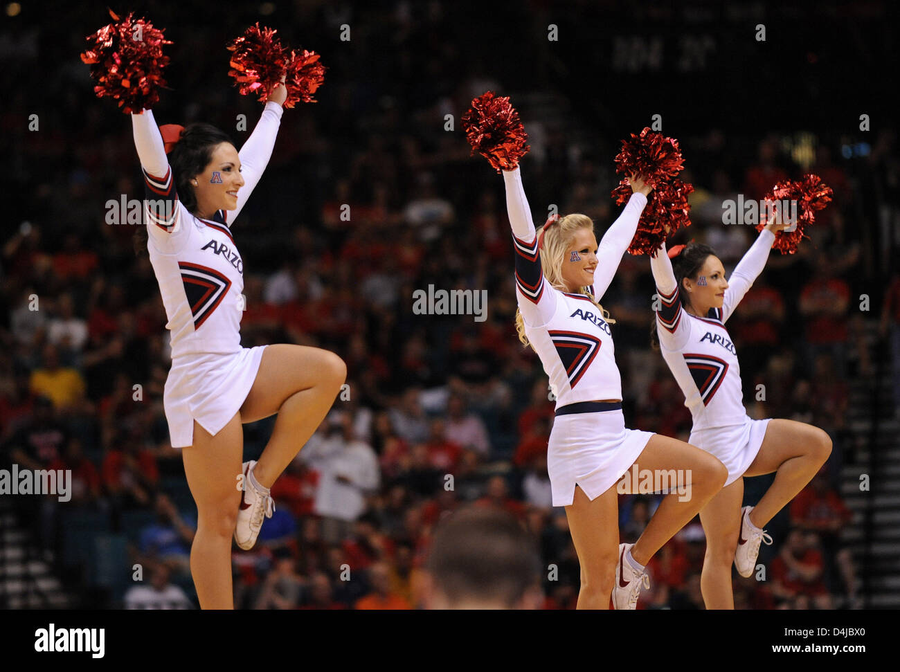 Arizona wildcats cheerleaders hi-res stock photography and images - Alamy
