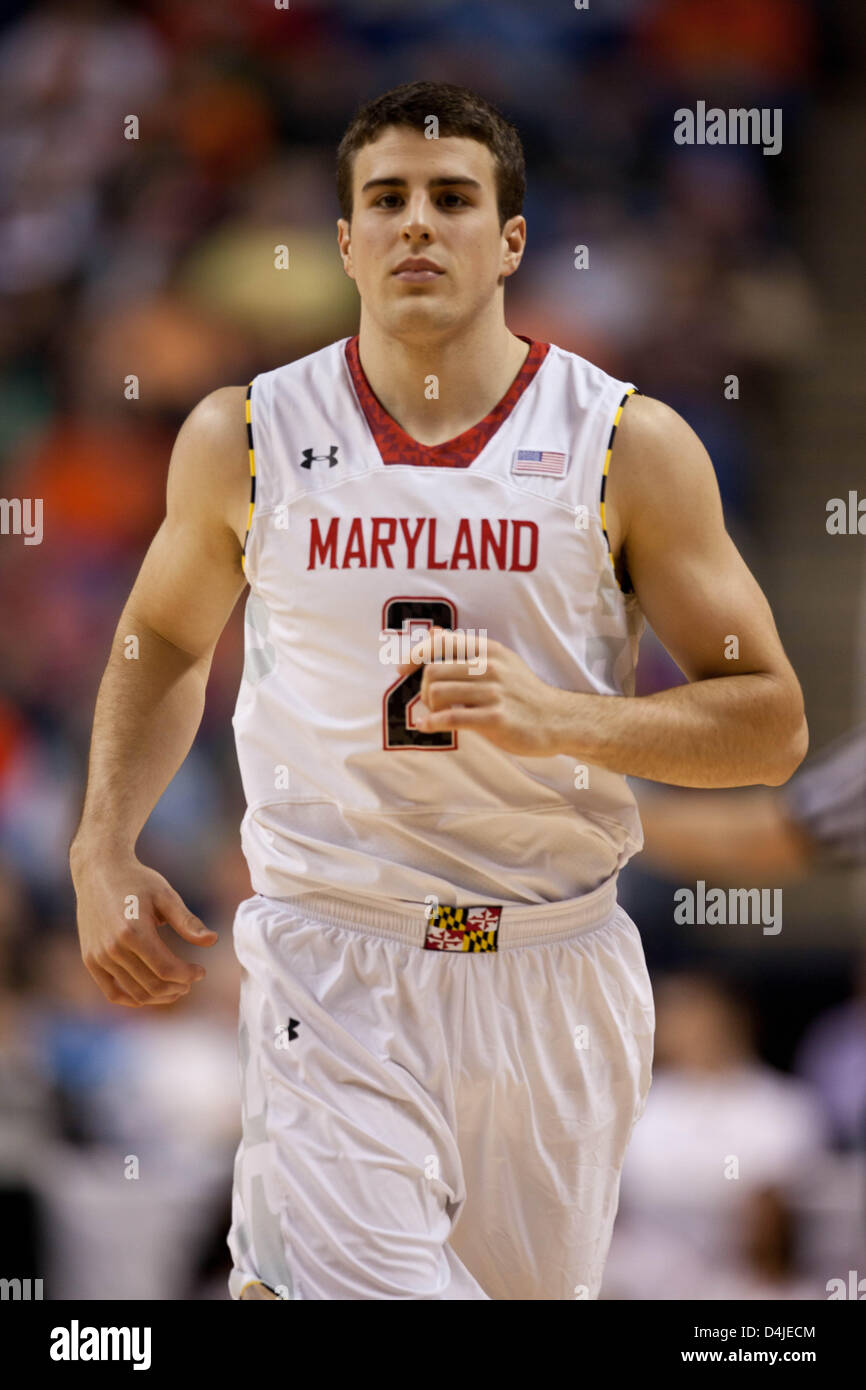 Logan aronhalt hi-res stock photography and images - Alamy