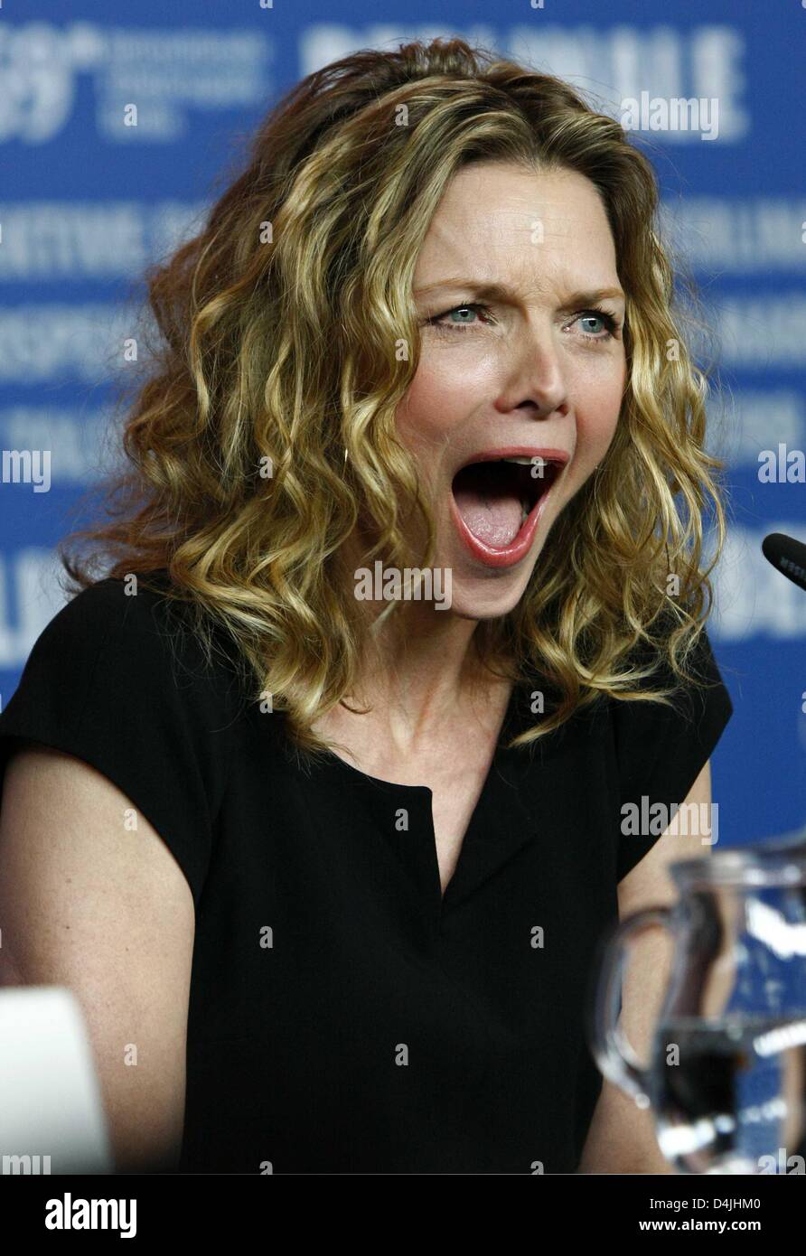 Arts culture entertainment ace cinema celebrities actress gesture ...