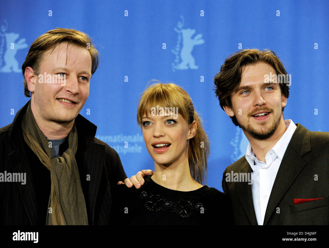 Arts culture entertainment ace cinema celebrities smiling actress ...