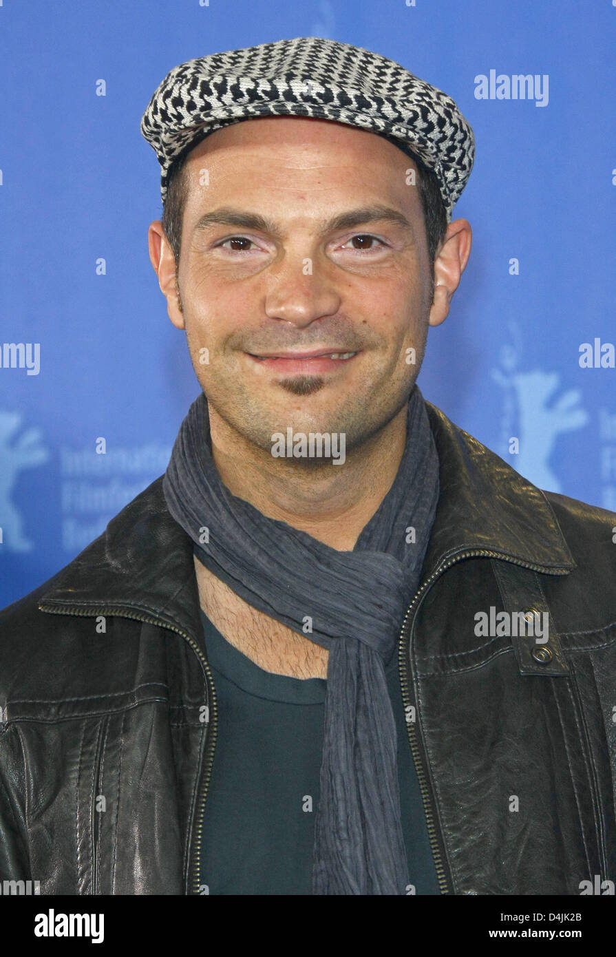 German musician Roger Cicero smiles ahead of the press conference on ...