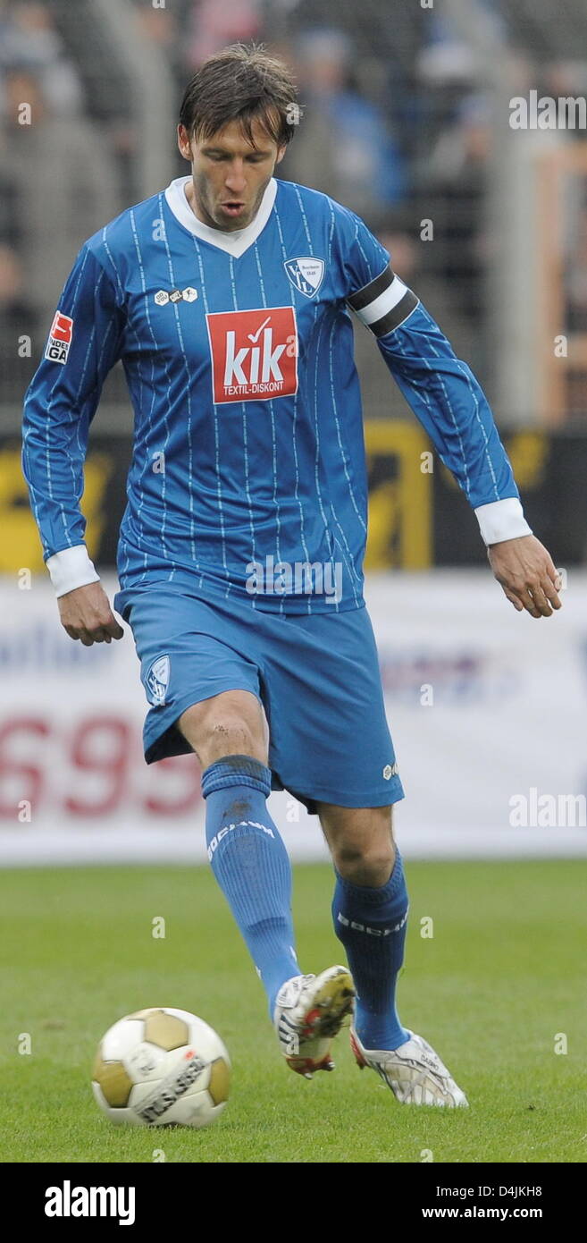 Bochum?s Christoph Dabrowski seen in action during the Bundesliga ...