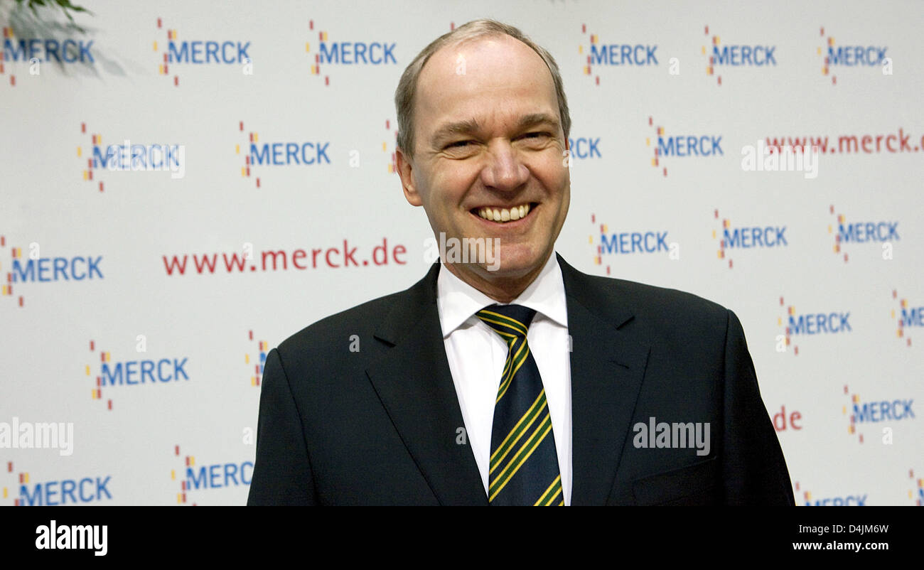 Merck-CEO Karl-Ludwig Kley is pictured smiling prior to the balance ...