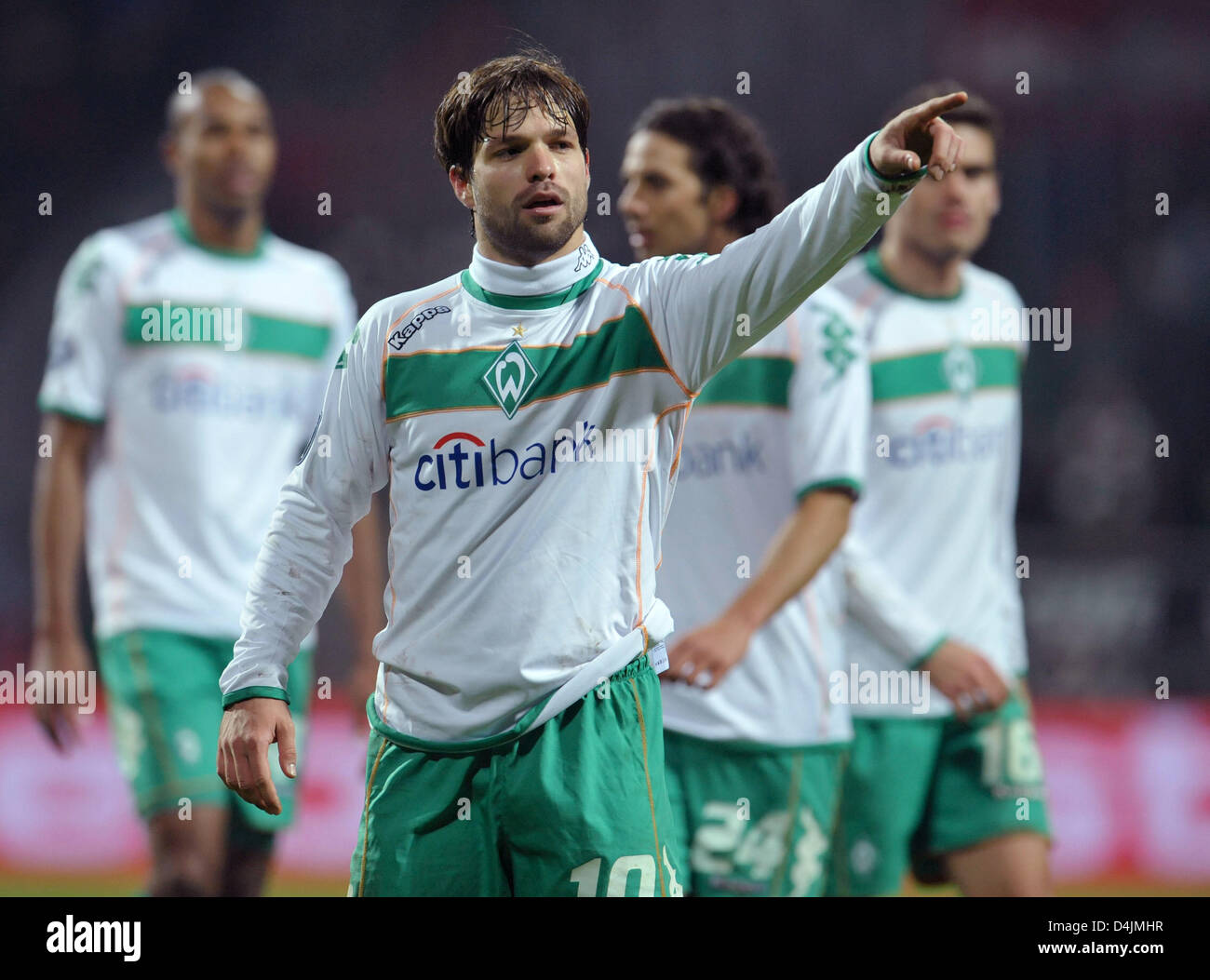 Bremen?s Diego (C) celebrates his 1-1 score during the UEFA-Cup round ...