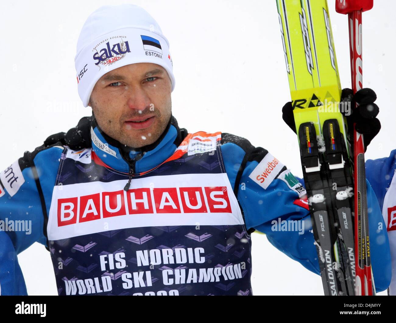 Estonia?s Andrus Veerpalu poses after winning the Men?s 15 km classic ...
