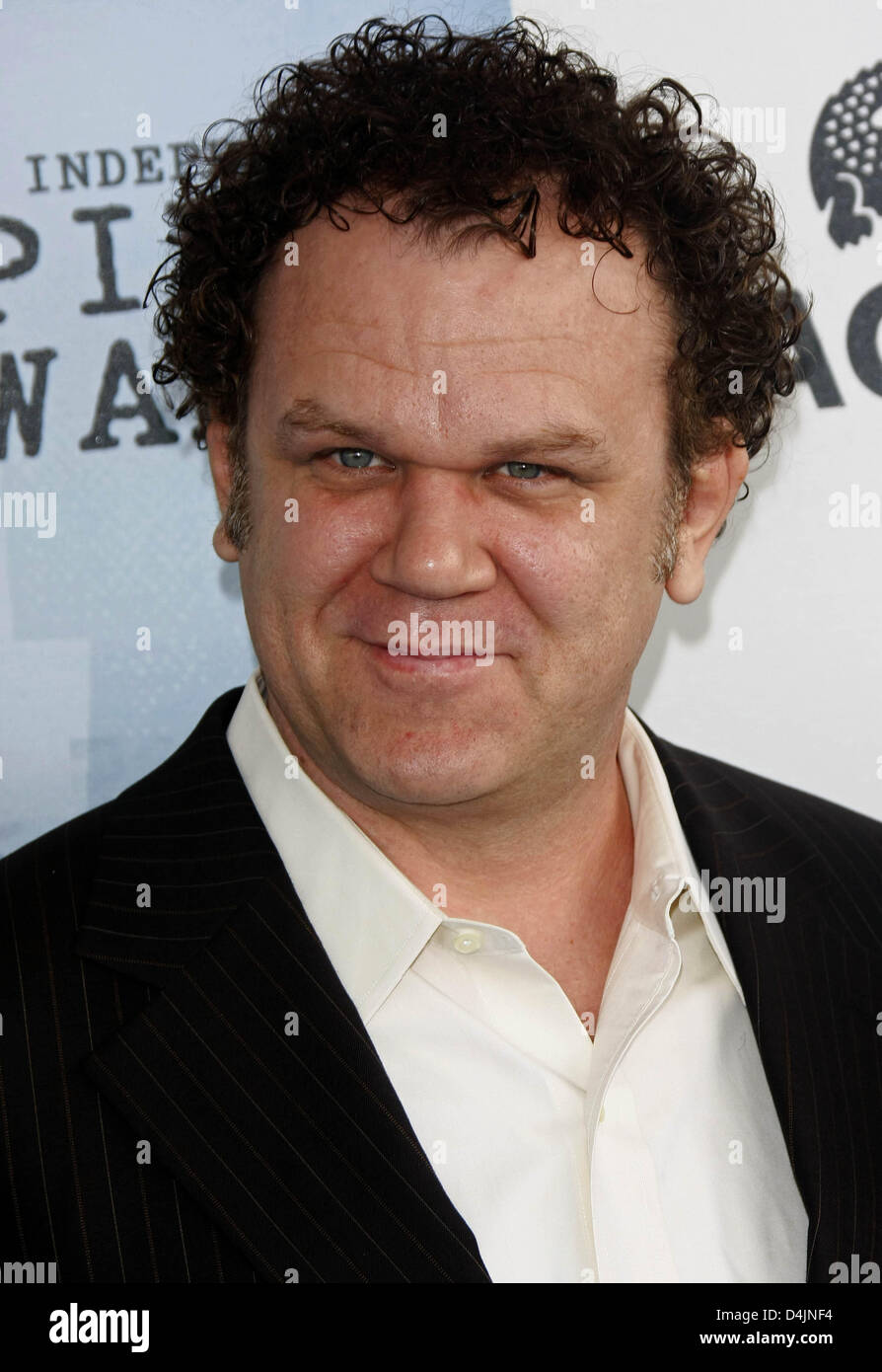 Actor John C. Reilly arrives at the 2009 Film Independent's Spirit ...