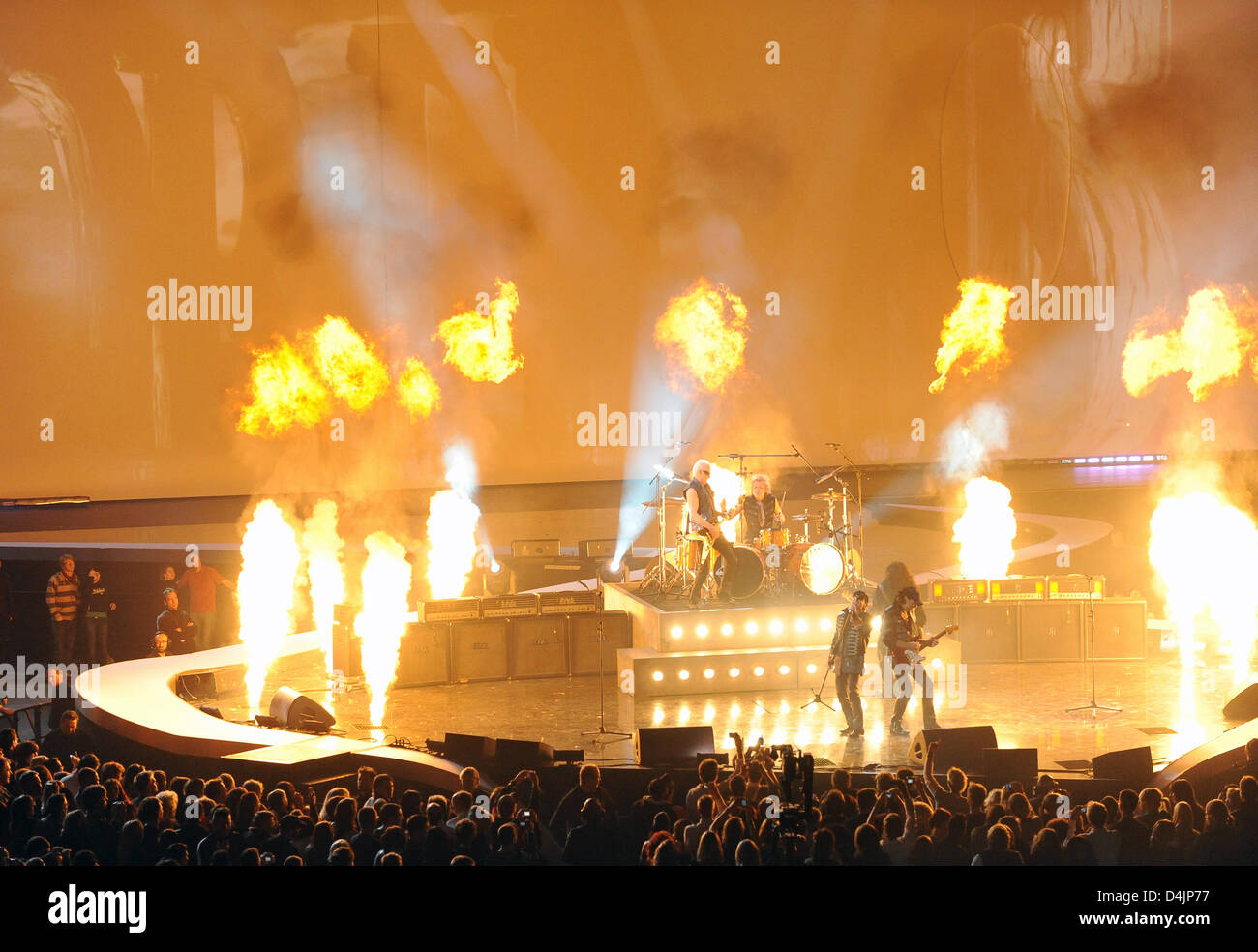 Arts culture entertainment ace music male microphone stage germany hi ...