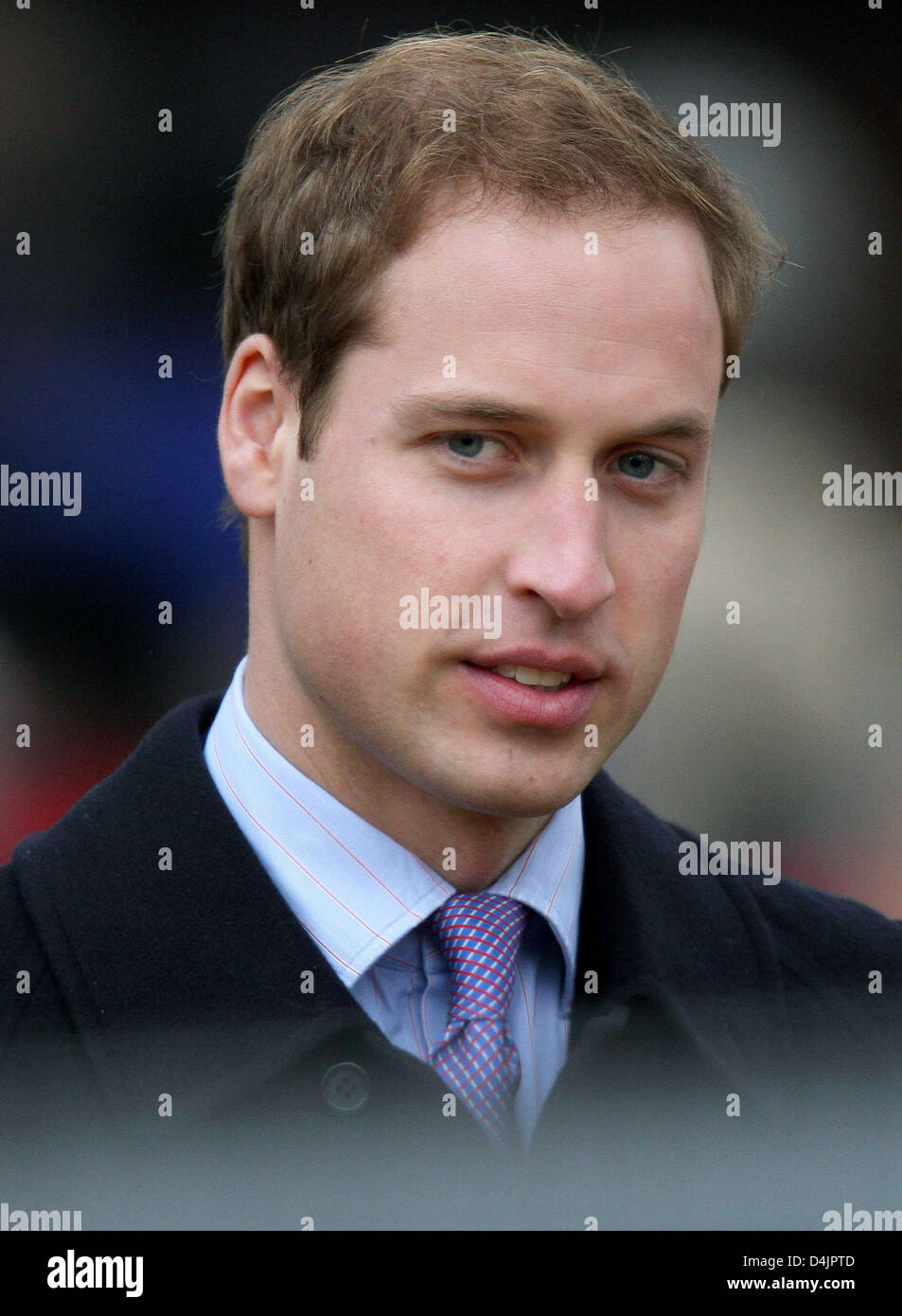 Prince william 2002 hi-res stock photography and images - Alamy