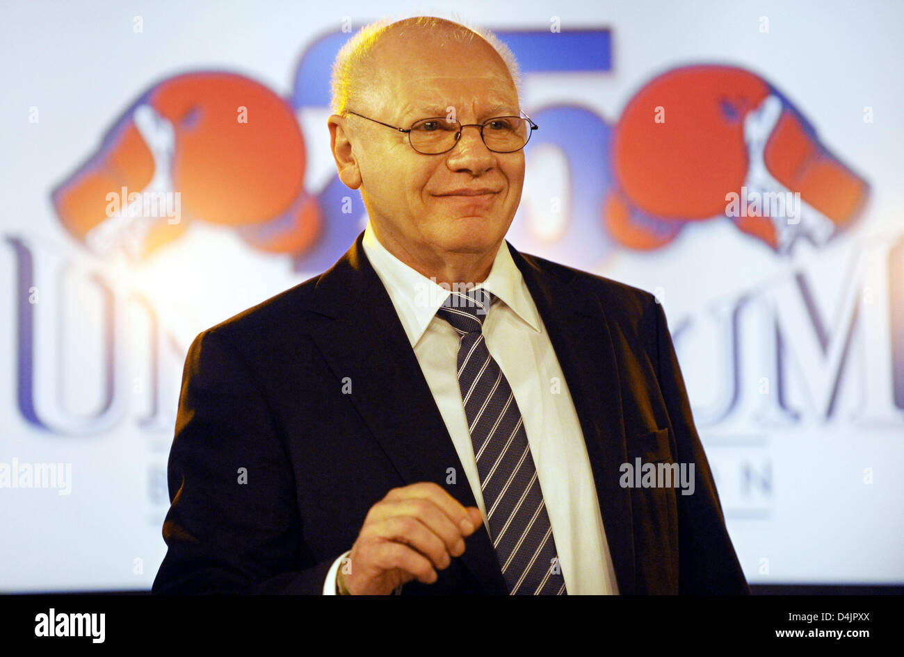 Boxing promoter klaus peter kohl german hi-res stock photography and ...