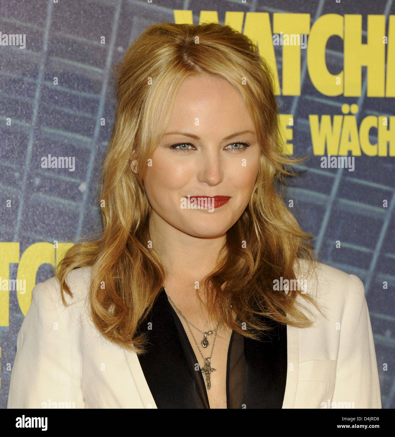 Akerman Actress 60 Photos - Moonagedaydream.film