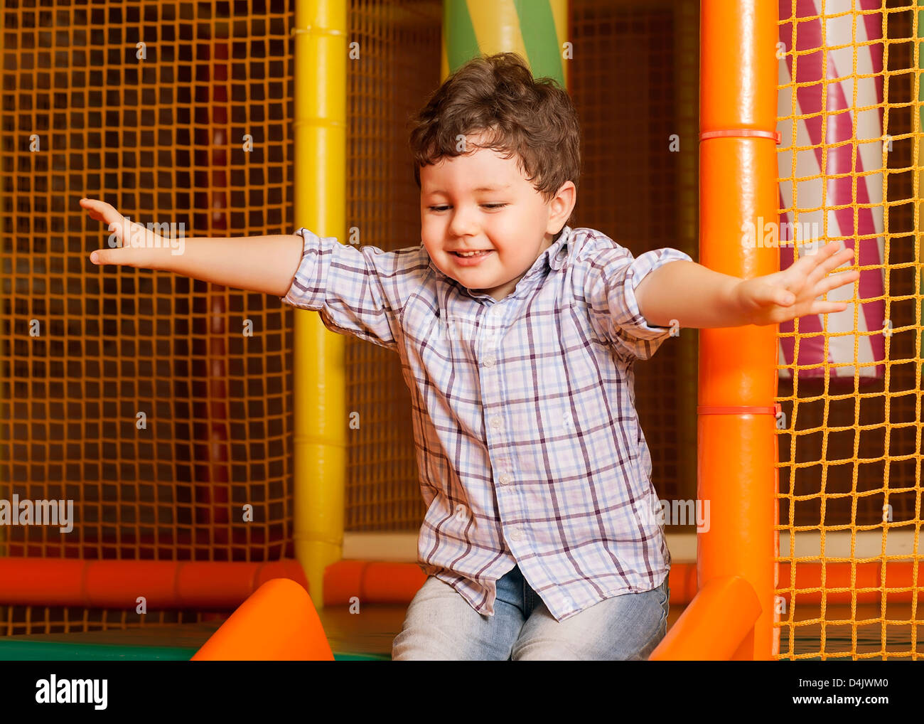 Little boy playing hi-res stock photography and images - Alamy