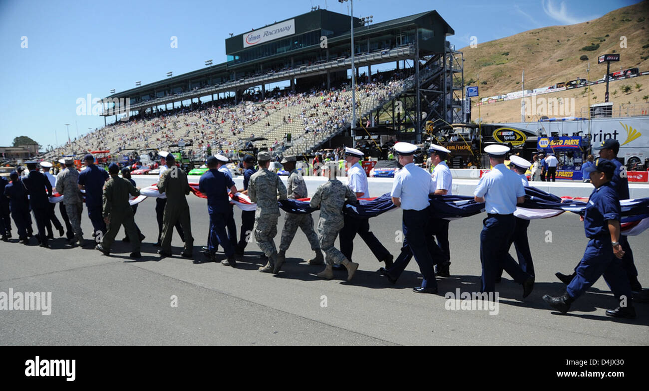 The U.S. military services, including the Air Force and Coast Guard ...