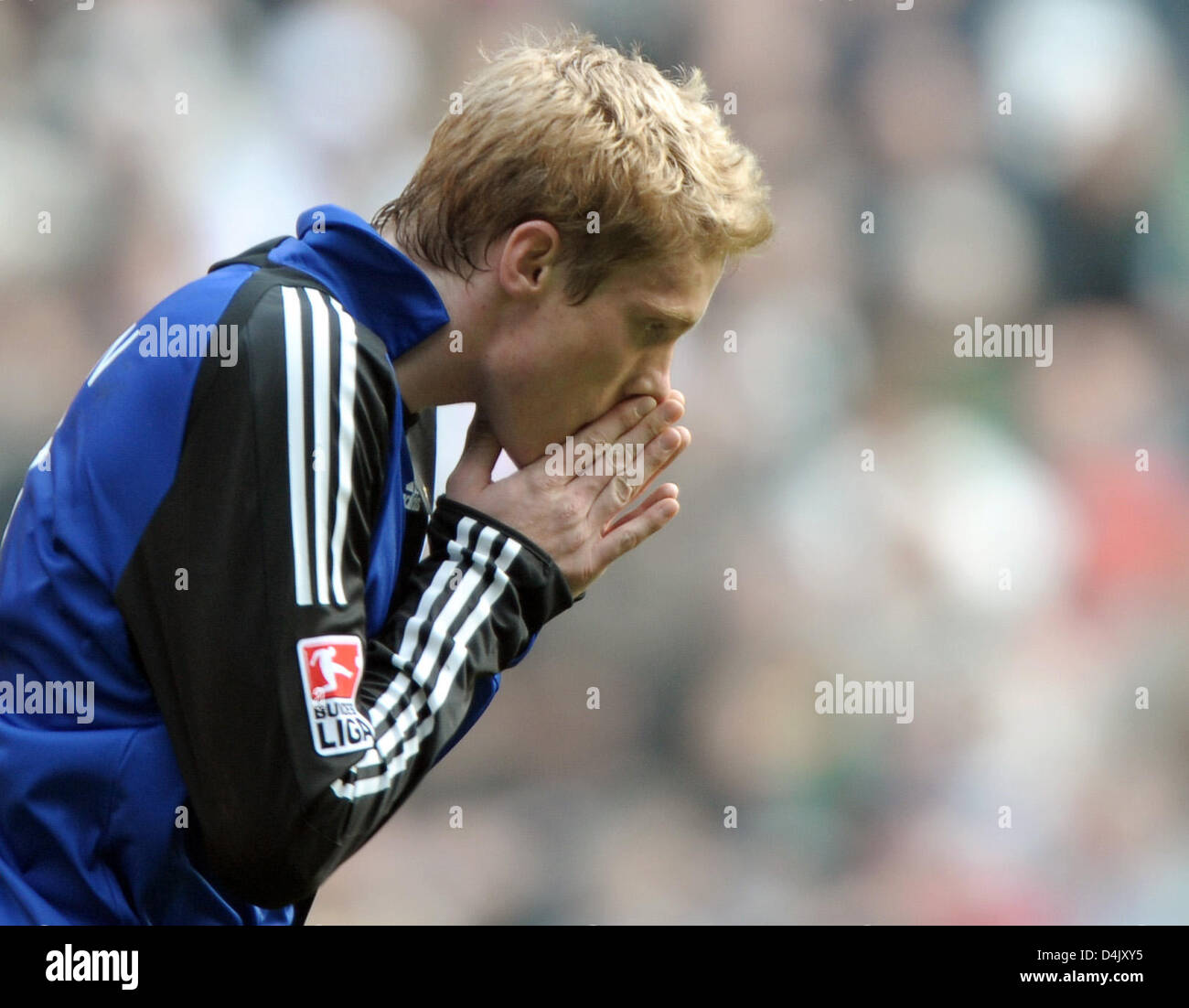 Hamburg?s Marcell Jansen gestures in the German Bundesliga match ...