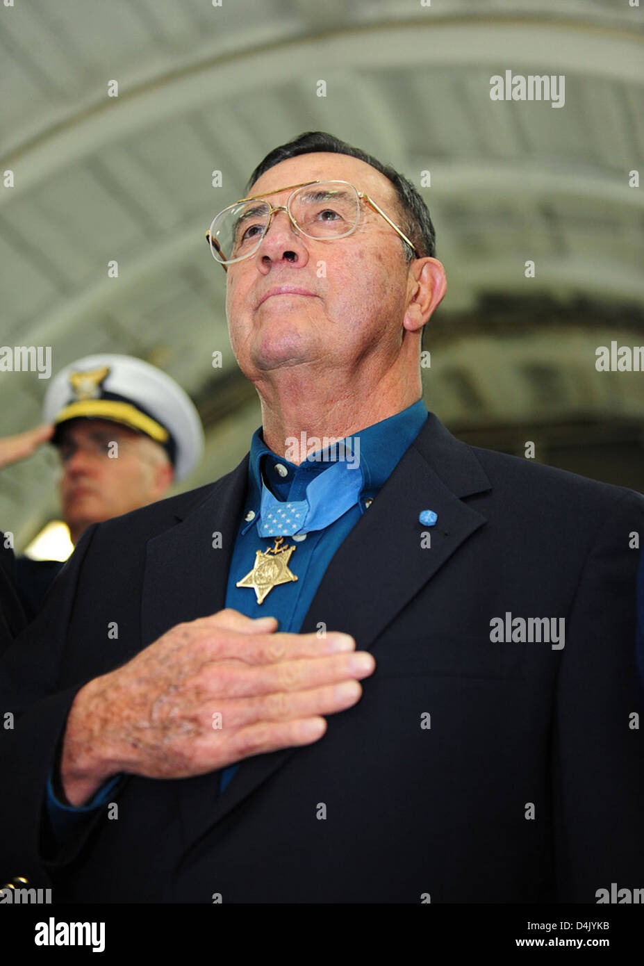 Medal honor ceremony aboard hi-res stock photography and images - Alamy