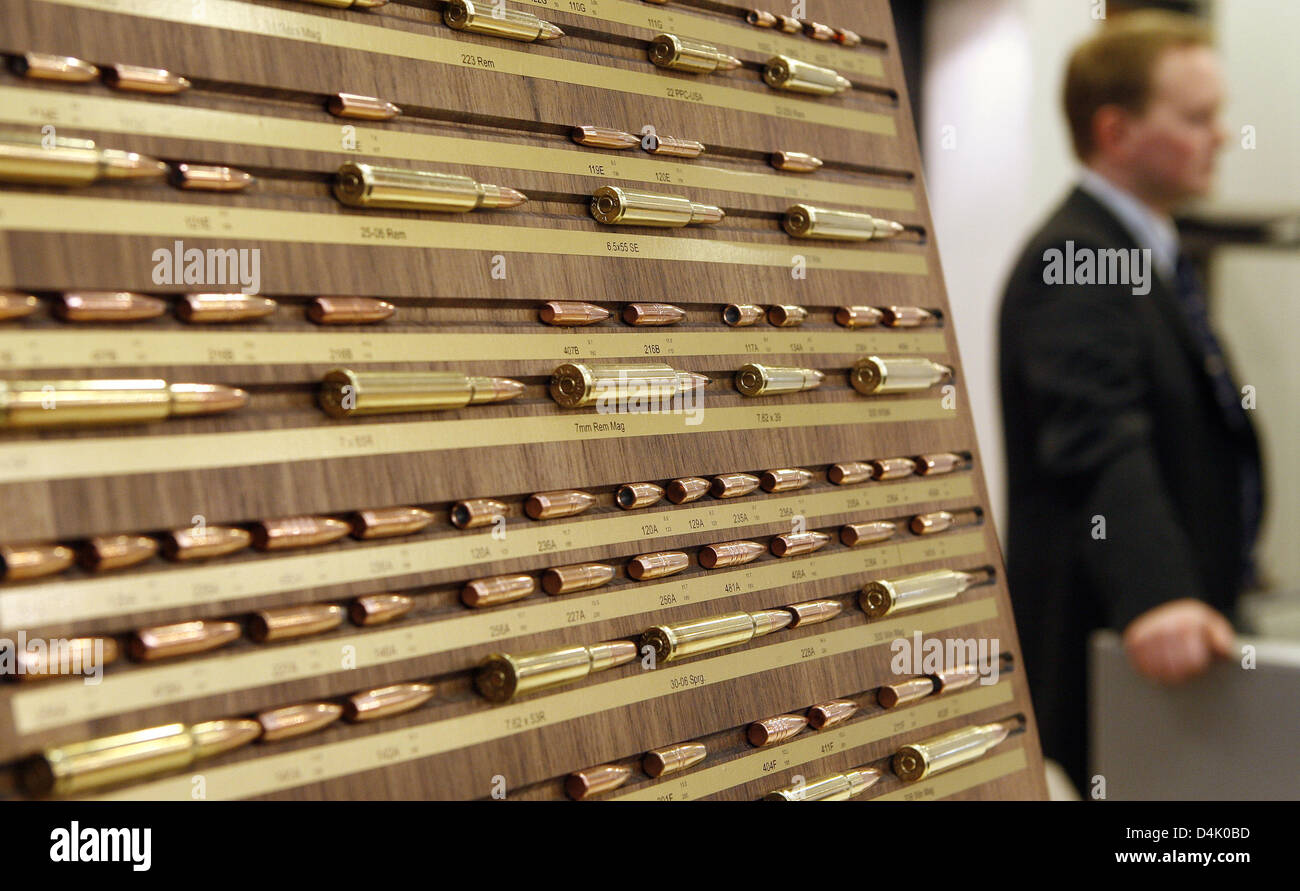 Weapons and ammunition hi-res stock photography and images - Alamy