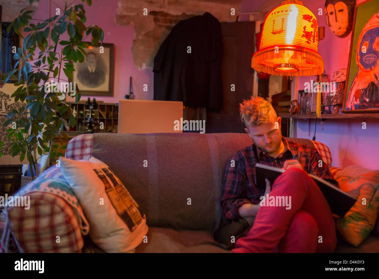 Underneath the lamp hi-res stock photography and images - Alamy