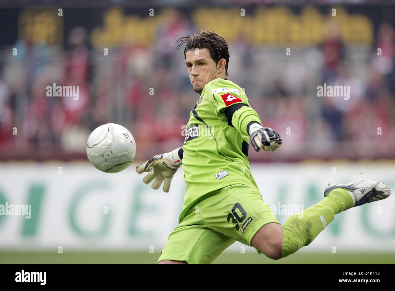 Moenchengladbach?s goalie Logan Bailly kicks the ball in the German ...