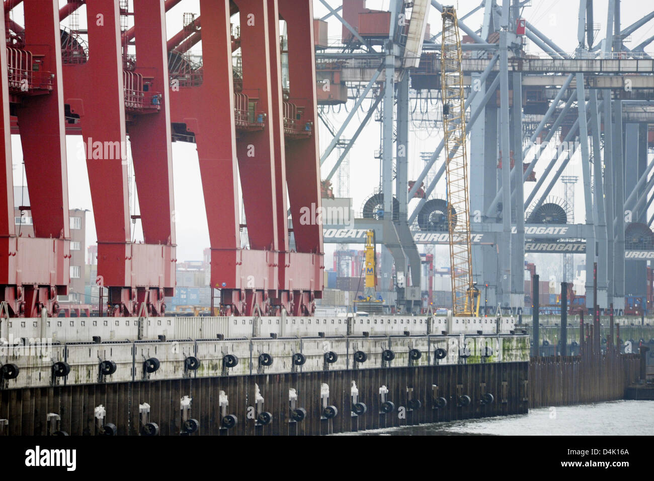 Empty landing stages for container freighters seen at the harbour in ...