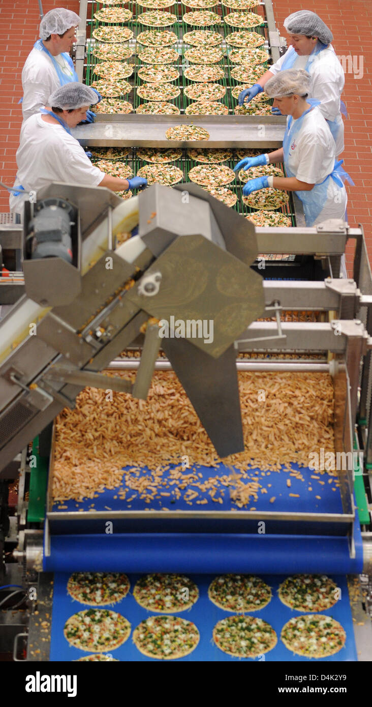 The frozen pizza production line of German company ?Dr Oetker? in ...