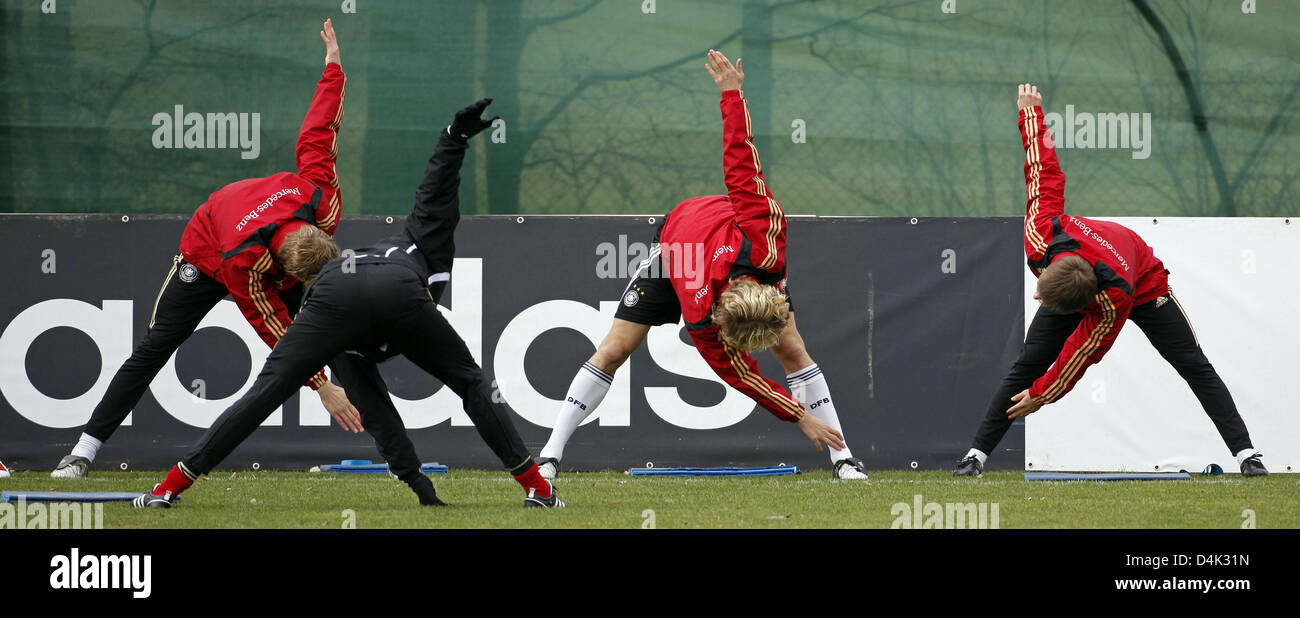 Germany?s national soccer team is pictured during a practice session on ...