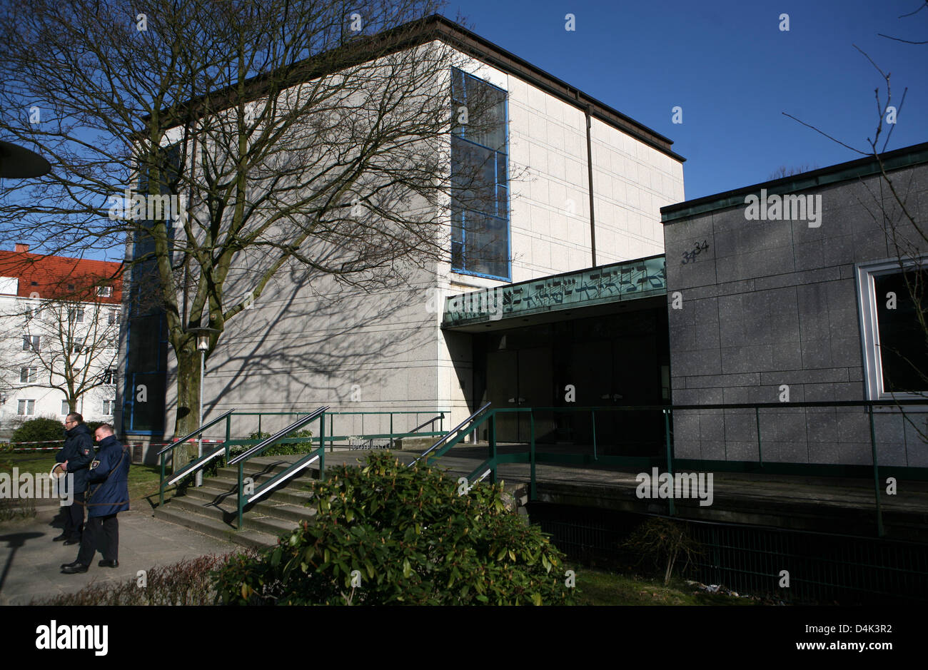 17 march 2009 hi-res stock photography and images - Alamy