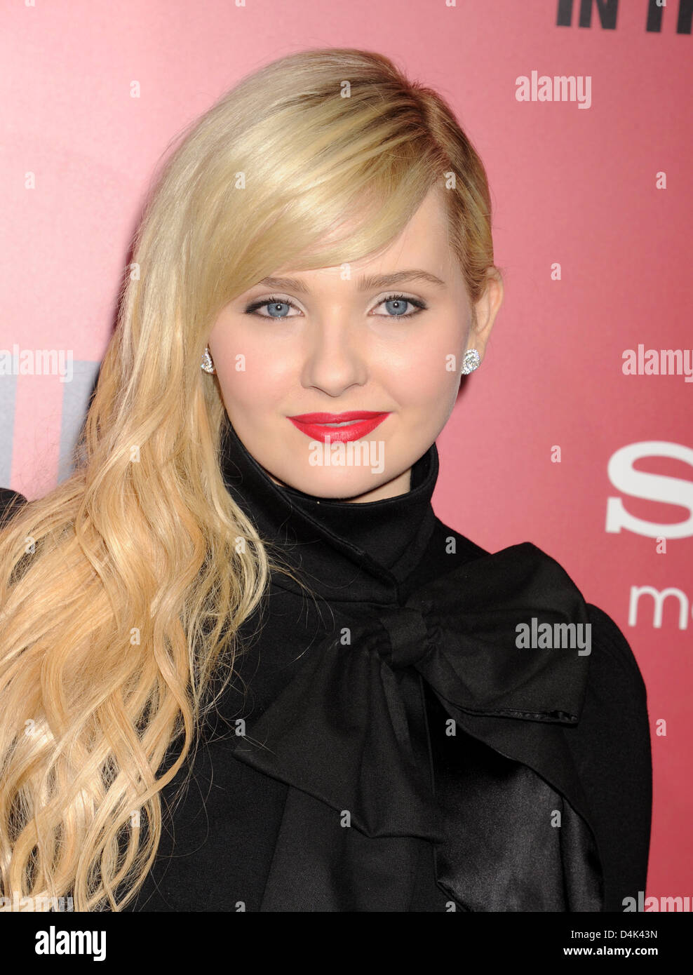 Abigail Smart's Instagram, Twitter & Facebook on IDCrawl