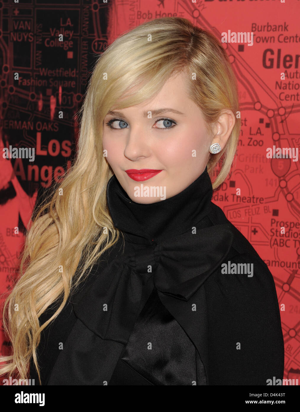 Abigail Smart's Instagram, Twitter & Facebook on IDCrawl