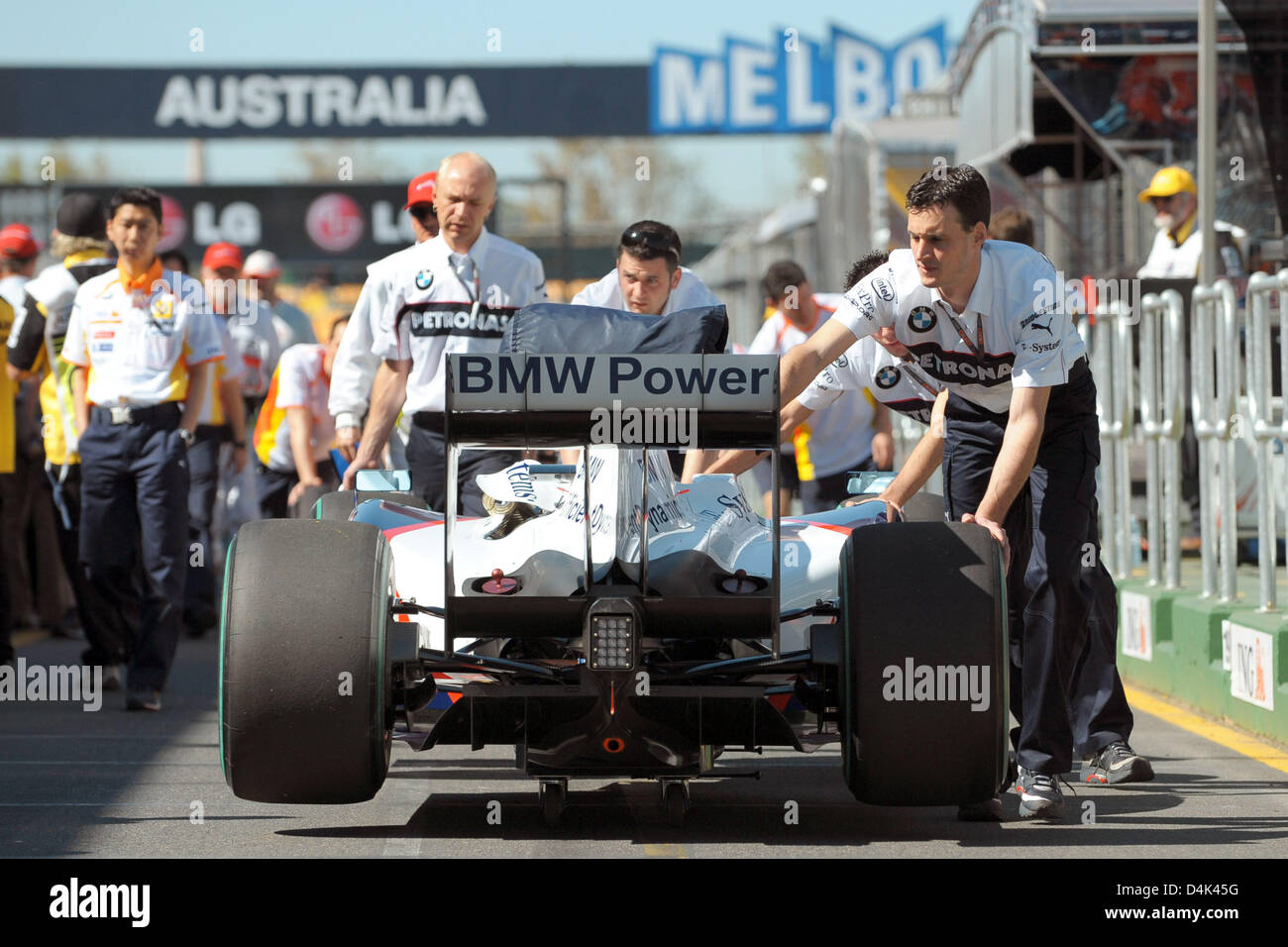 Bmw formula one race car hi-res stock photography and images - Alamy