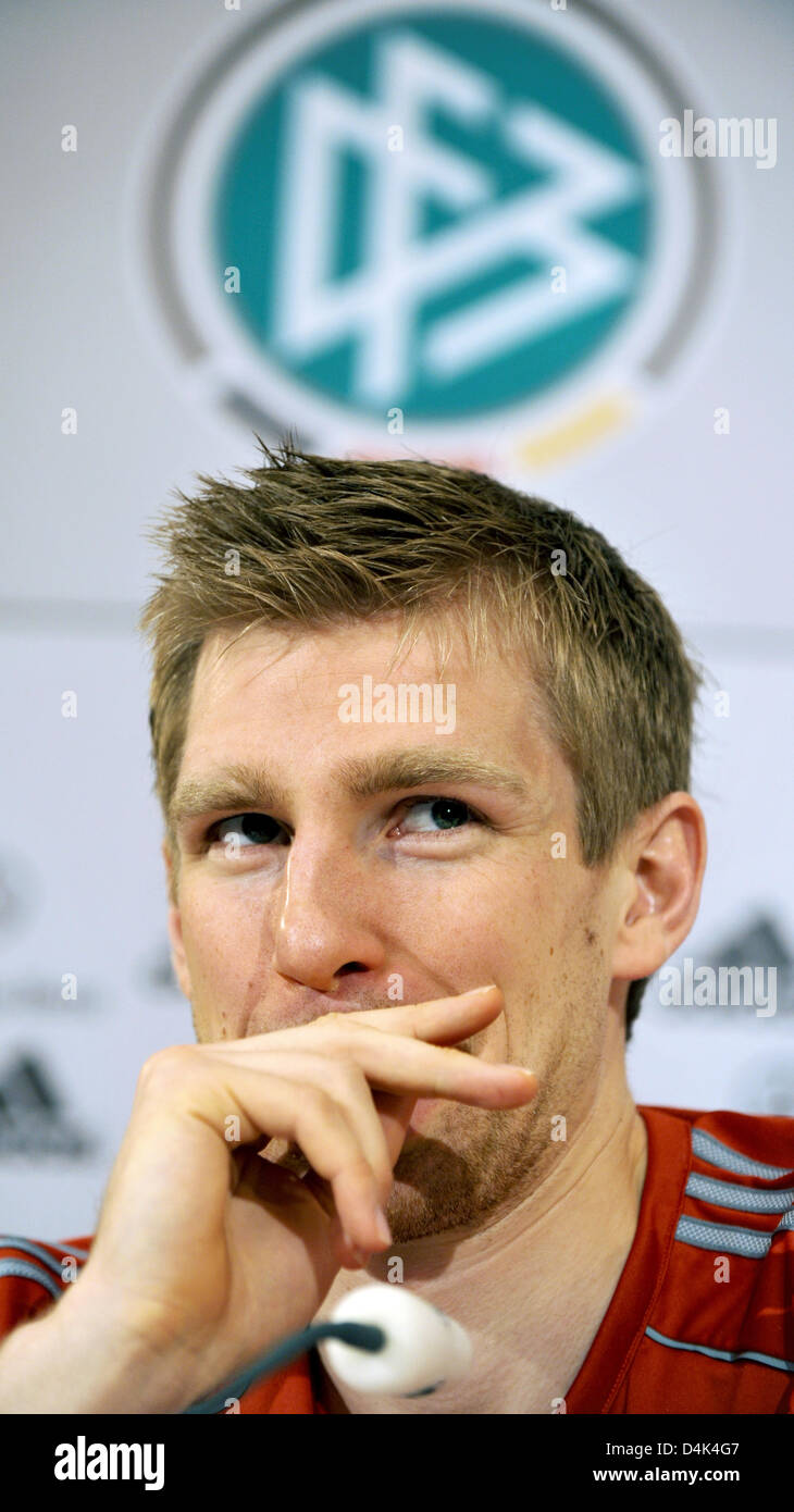 Per Mertesacker of Germany?s national soccer squad attends the team?s ...