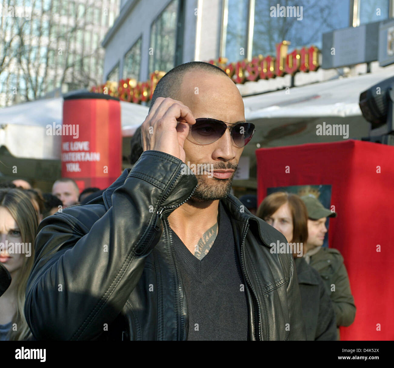 US actor Dwayne Johnson arrives at the premiere of his film ?Race to ...
