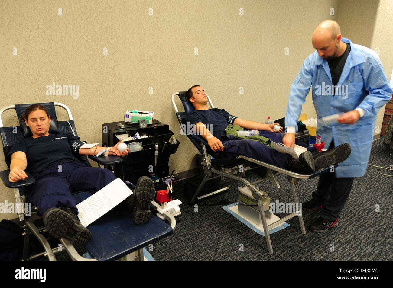 Armed forces service blood program hi-res stock photography and images ...