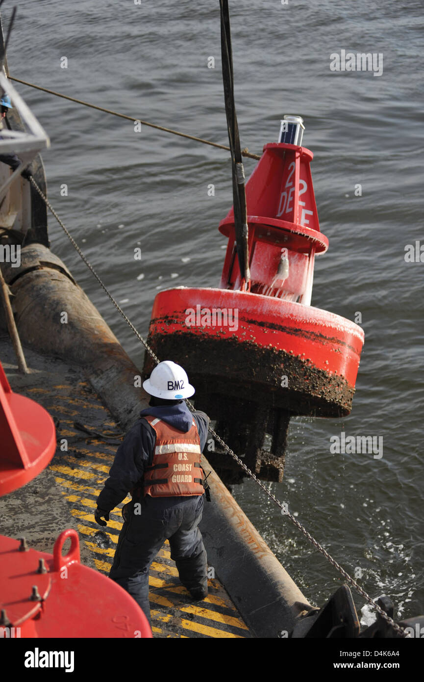 Coast guard cutter rankin hi-res stock photography and images - Alamy