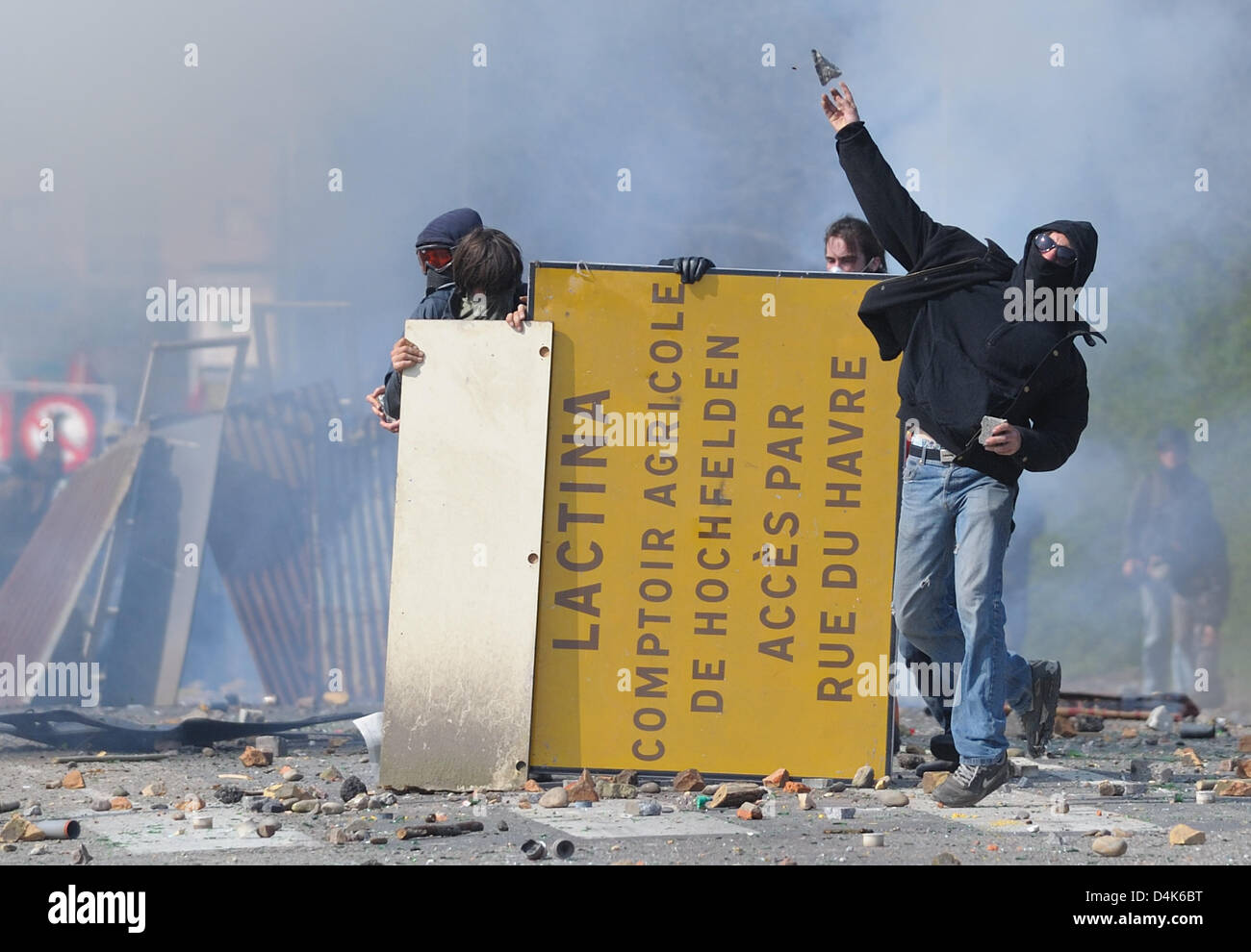 Riots break out at the 2009 NATO Summit in Strasbourg, France, 04 April ...