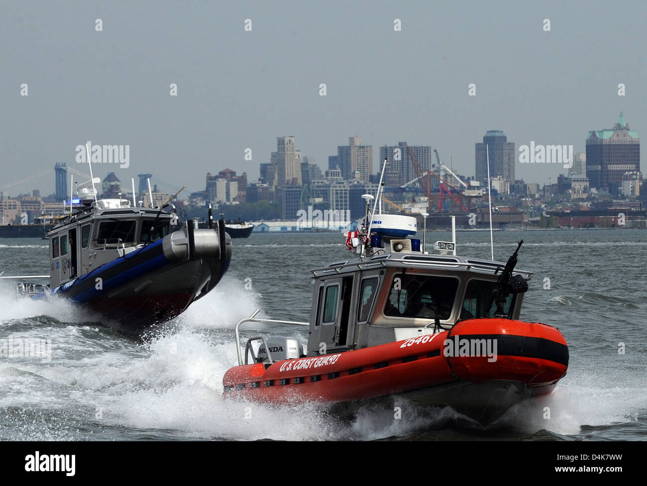 Nypd harbor patrol High Resolution Stock Photography and Images - Alamy