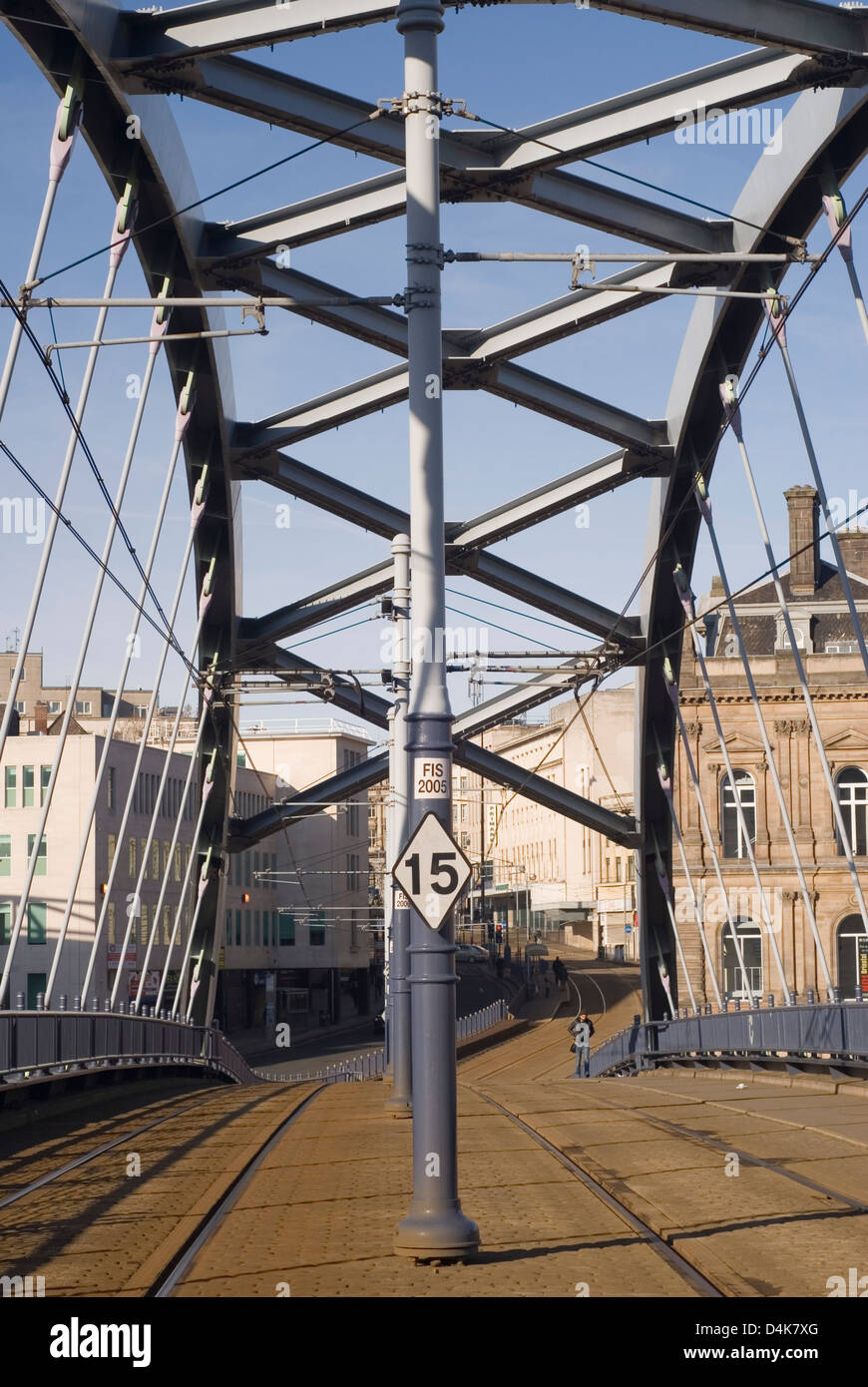 Bowstring Arch tram bridge from Park Square looking to Commercial ...